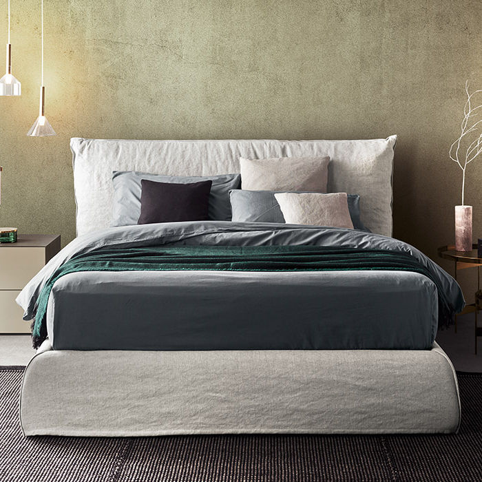 Cama de matrimonio - PIUMOTTO - PIANCA - contemporánea / tapizada / con cabecero
