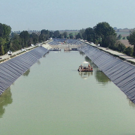 Geomembrana de resina - CARBOFOL® - NAUE - de polietileno / para ...