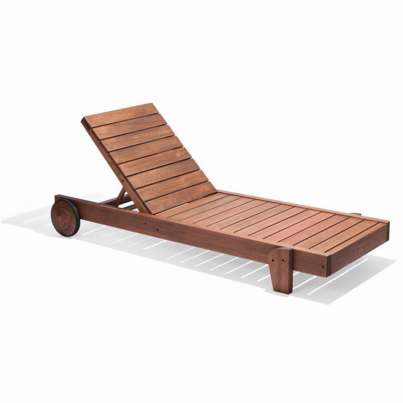 Tumbona contemporánea - TIMBÓ - Butzke - de madera / con respaldo ...