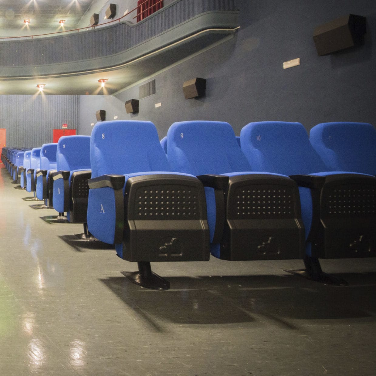 Butaca de cine de tejido - LEXUS - Cinearredo Italia - de cuero / de ...