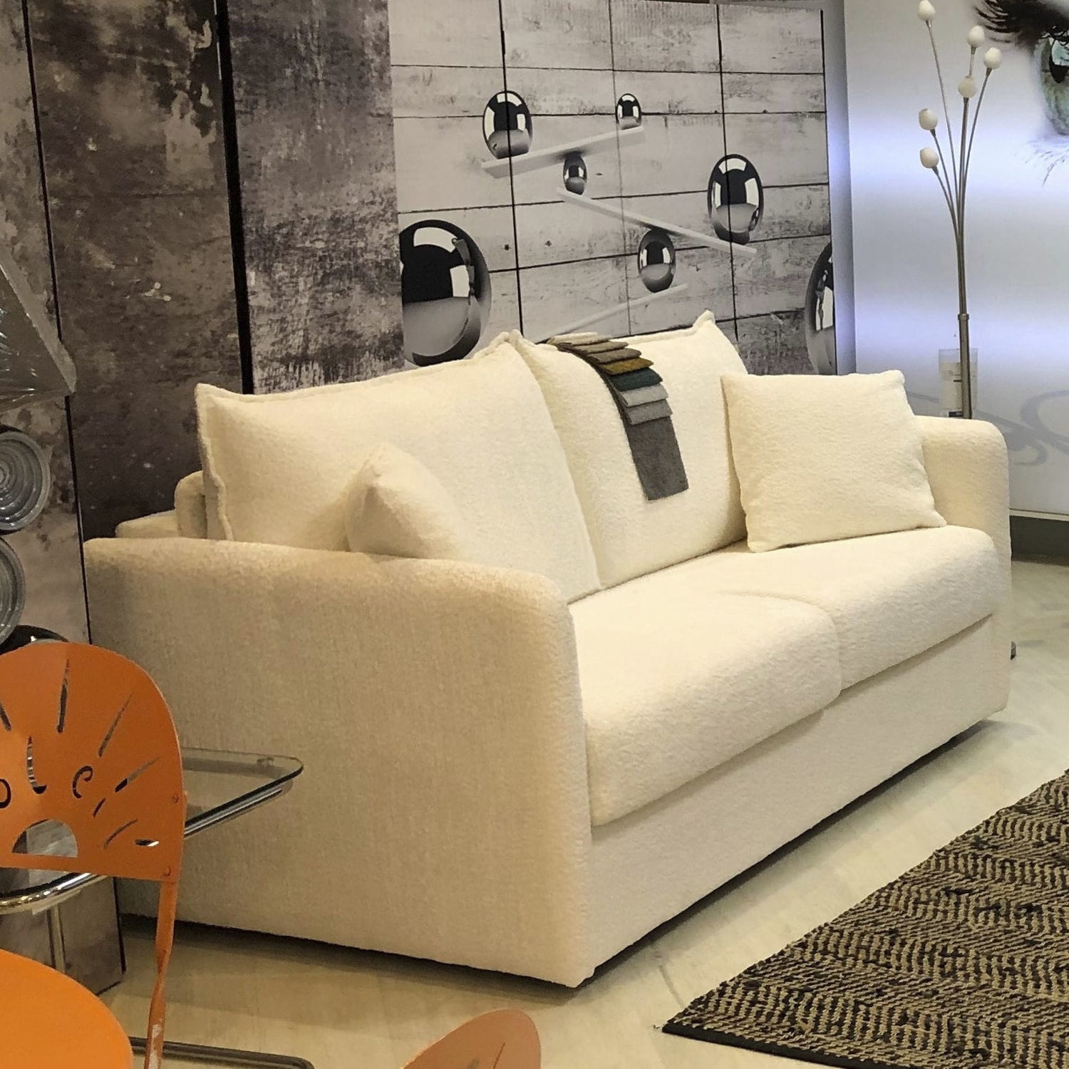 Sofá cama - Chanel - Mopal Tapizados S.L. - contemporáneo / blanco / beis