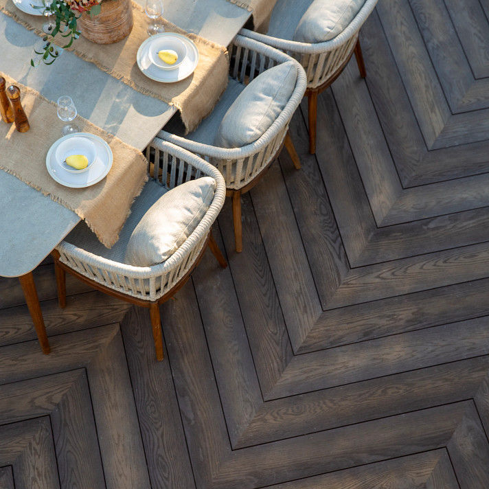 Tarima de exterior de roble - Enhanced Grain - MILLBOARD - gris / beis ...