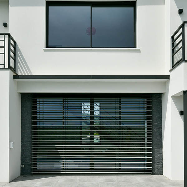 Celosía con lamas de metal - Confort - DC Solutions pour votre habitat ...