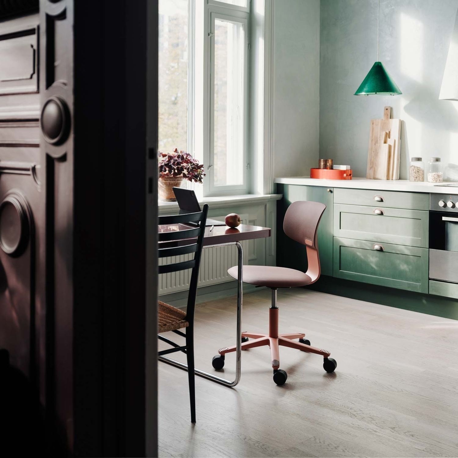 Silla contemporánea - TION 2240 - HÅG - de interior / de madera / de fresno