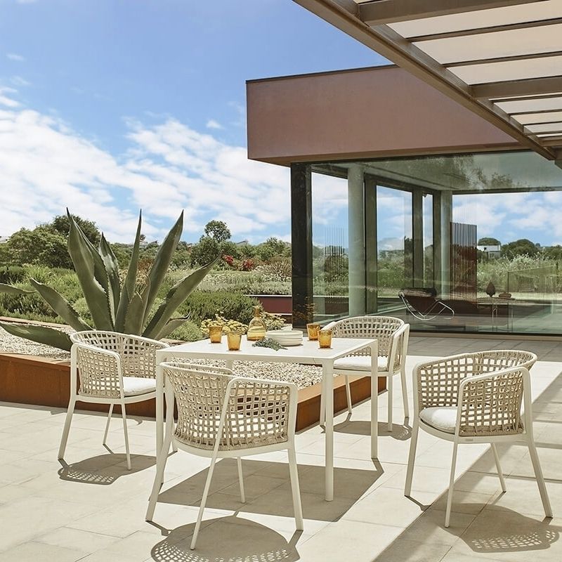 Mesa de comedor contemporánea - Terramare - EMU - de gres porcelánico / con base de aluminio ...