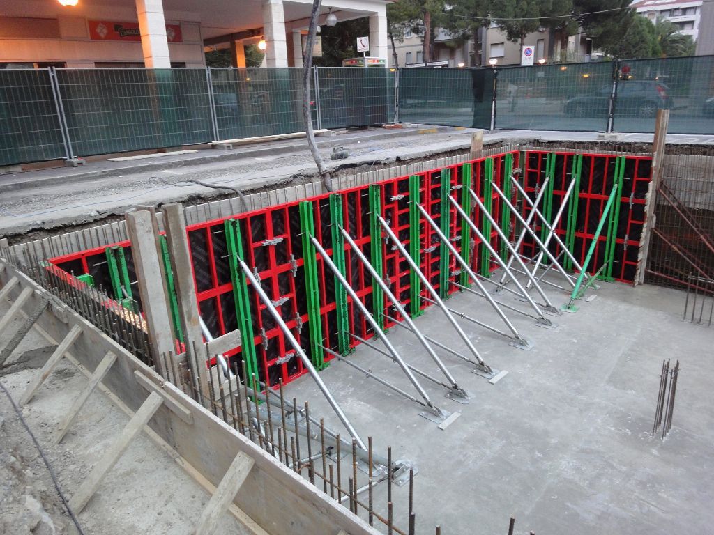 Encofrado a una cara - LIGHT ONE SIDE WALL - Faresin Formwork SpA - de ...