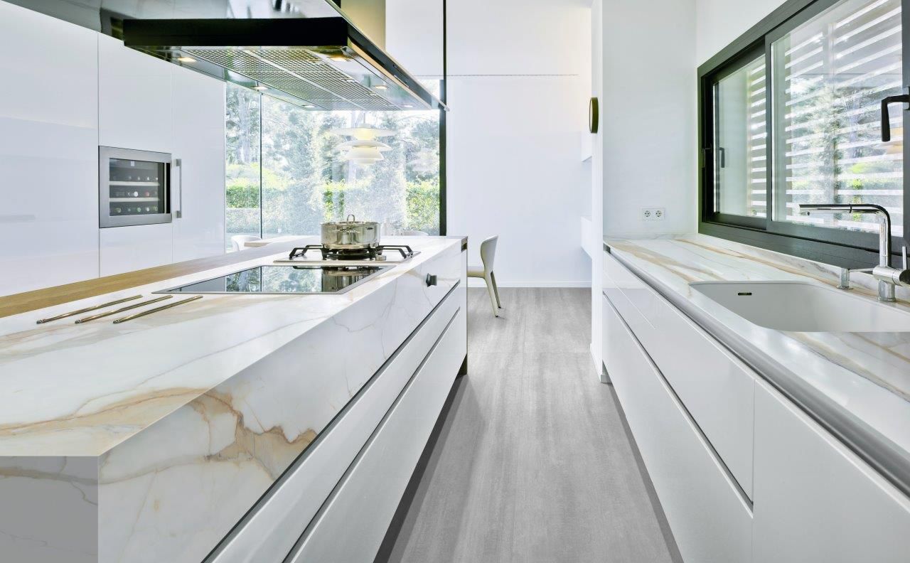 Encimera de gres porcelánico / para cocina / a prueba de calor / blanca ...