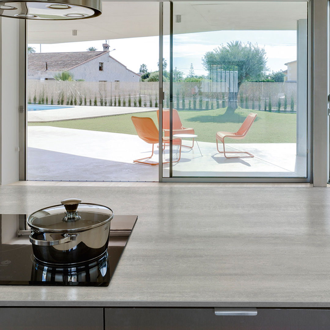 Encimera de gres porcelánico - BLAZE GREY - Levantina - para cocina ...