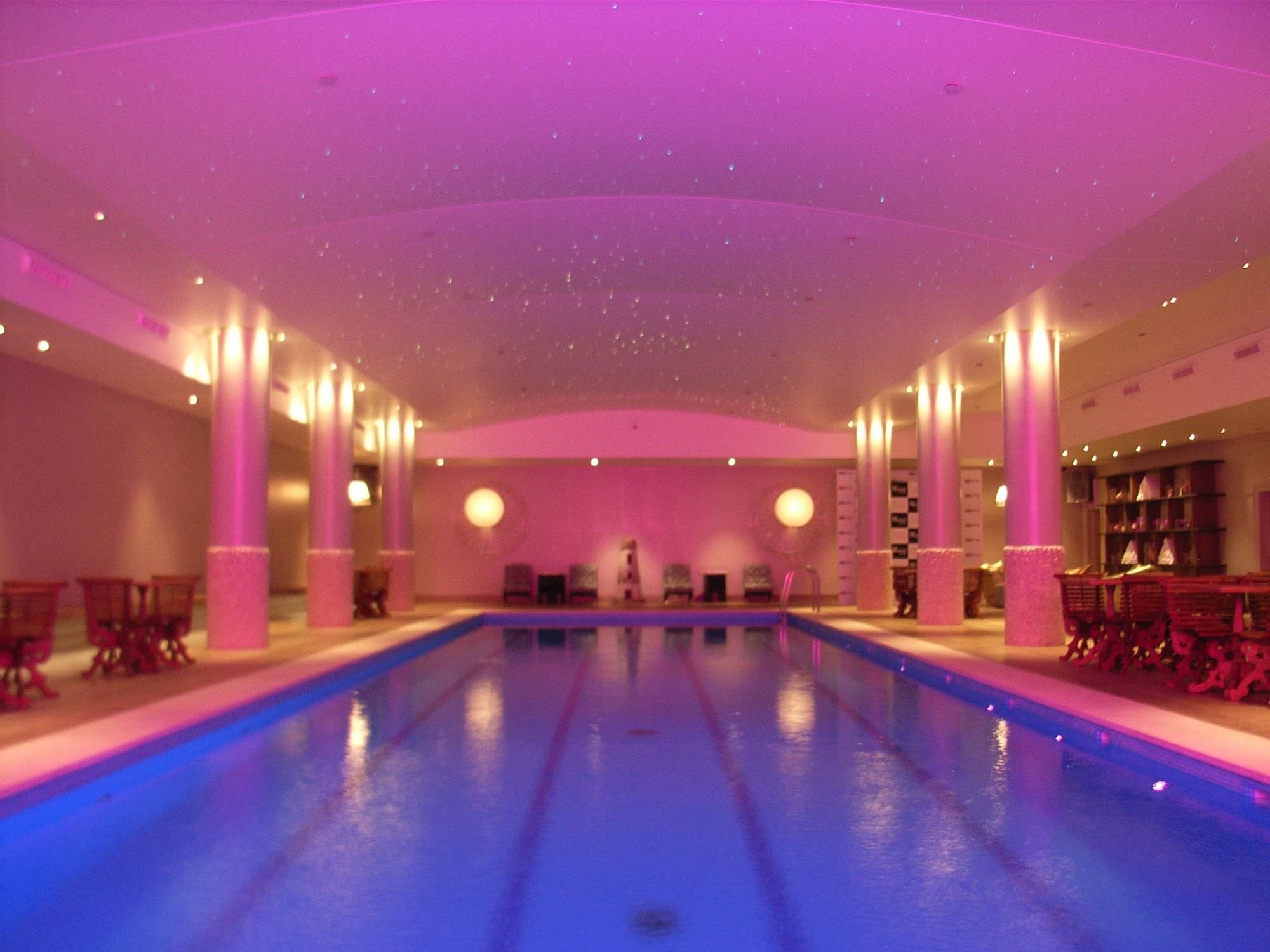 Techo tensado de tela - POOLS & SPAS - Stretch Ceilings - acústico ...