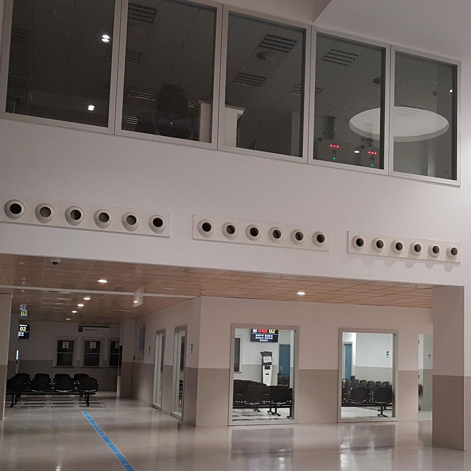 Difusor de aire de pared - KAP - MADEL - rectangular / multiboquillas