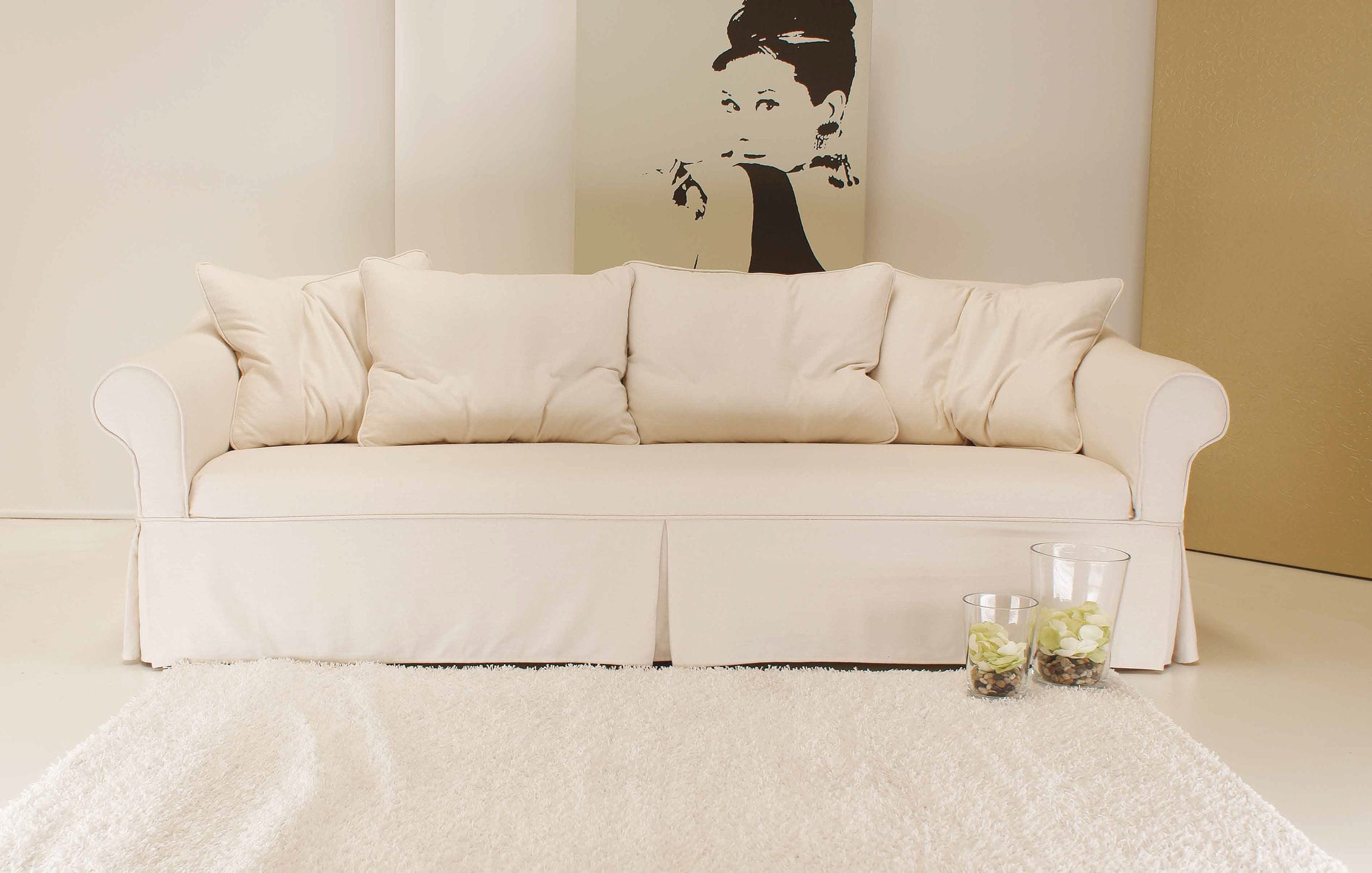 Sofá clásico - GEORGE - APULIA HOME DECOR - de tejido / beis / 3 plazas