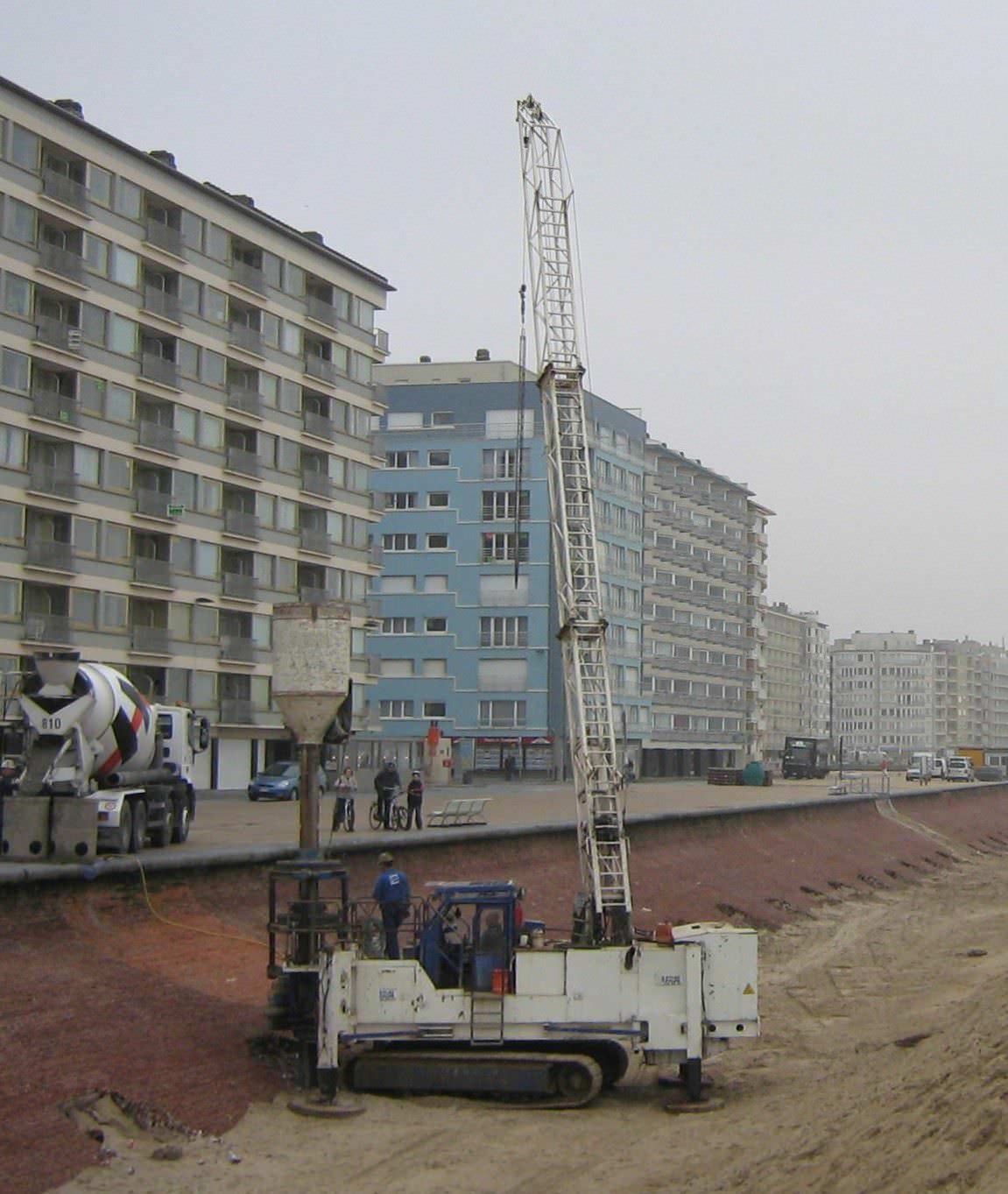 Pilote helicoidal - ATLAS - FRANKI FOUNDATIONS BELGIUM - moldeado ...