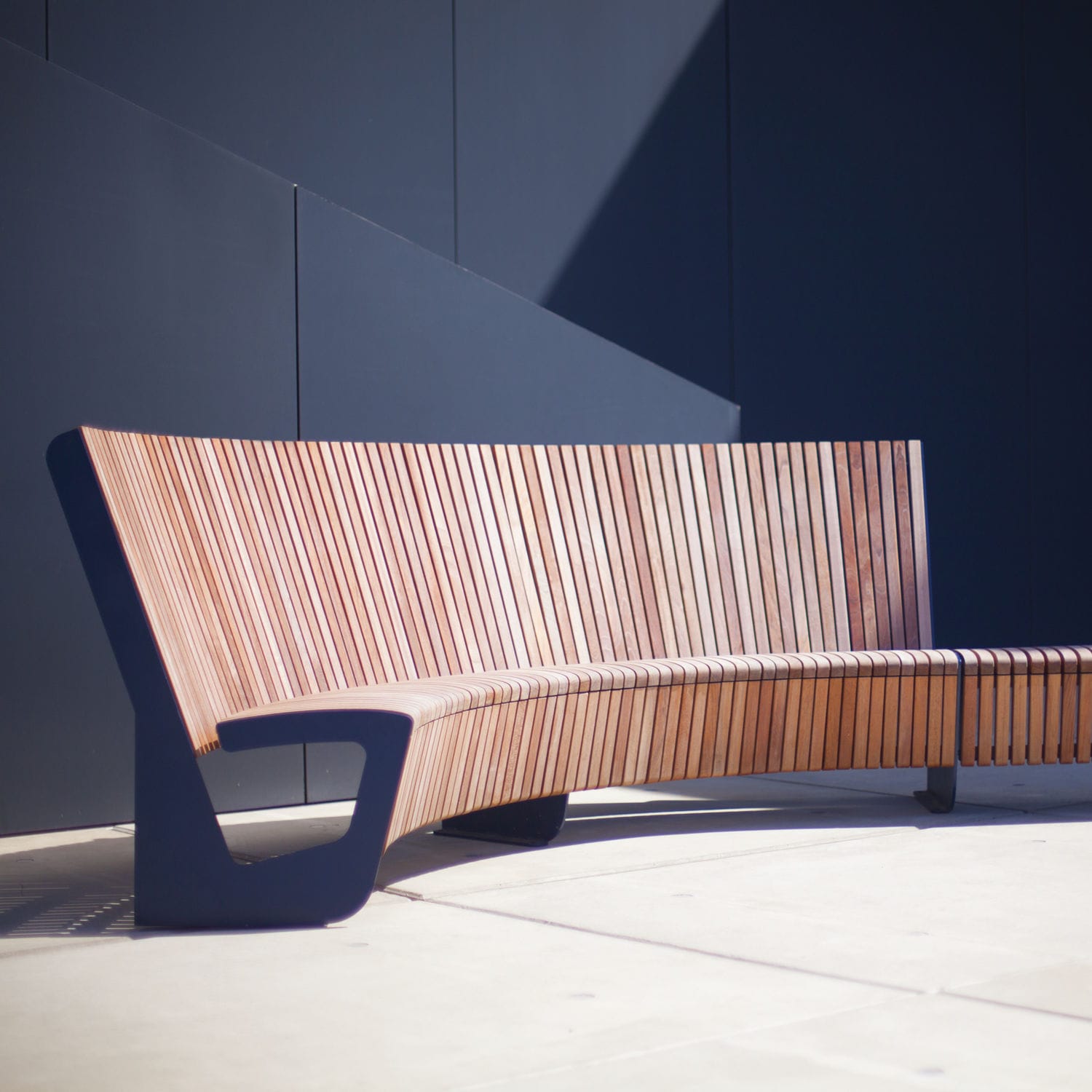 Banco público contemporáneo - LANDSCAPE COMPACT - mmcité street ...