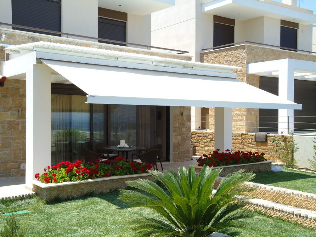 Toldo punto recto - SHAN - Shadelab - con cofre / manual / motorizado