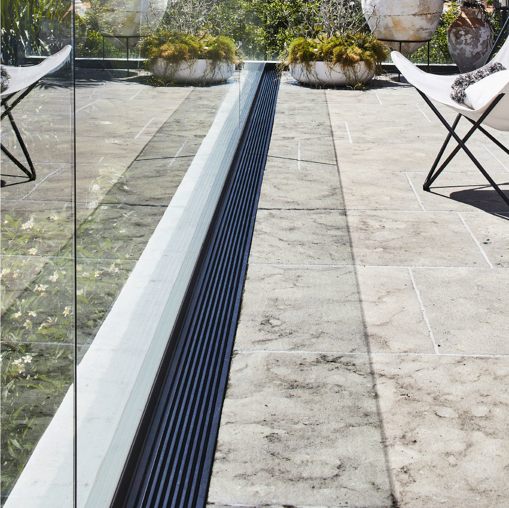 Canal de drenaje con rejillas - A25 - Aquabocci - de PVC / rejilla metálica / para piscina