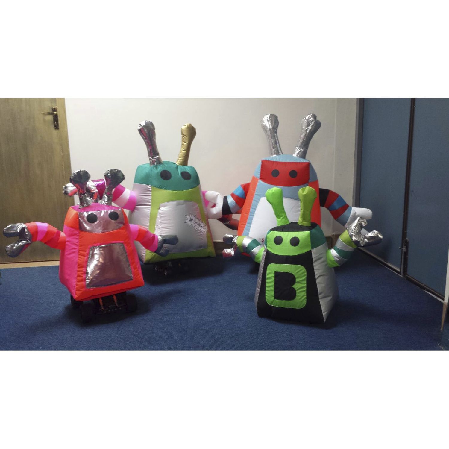 Estructura hinchable para eventos - REMOTE INFLATABLE ROBOTS - Studio ...