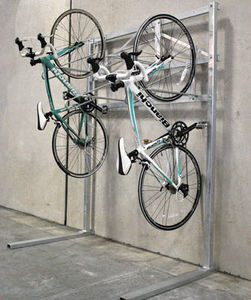 Aparcabicis de acero con revestimiento en polvo - SHARK - Madrax - de ...