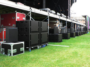 Altavoz central - DX5 - APG - multimedia / profesional / de exterior