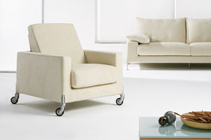 Sillón con ruedas - Todos los fabricantes de la arquitectura y del ...