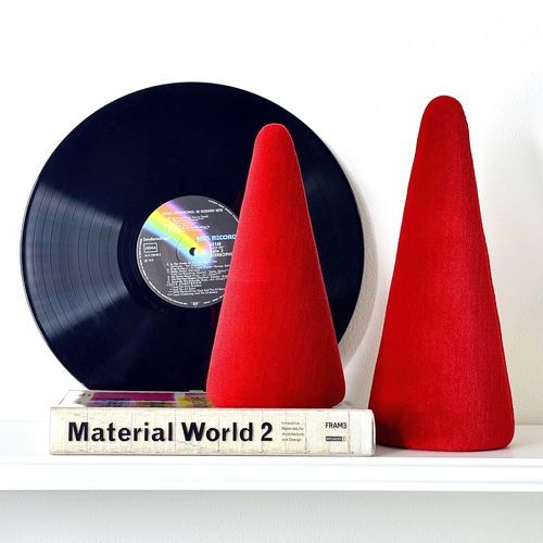 Sujetalibro - SOFT OBJECTS_gentle - neo