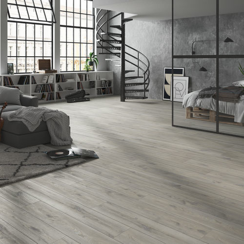 Suelo laminado de madera - PEARL OAK - Swiss Krono / GRAND selection - flotante / aspecto madera ...